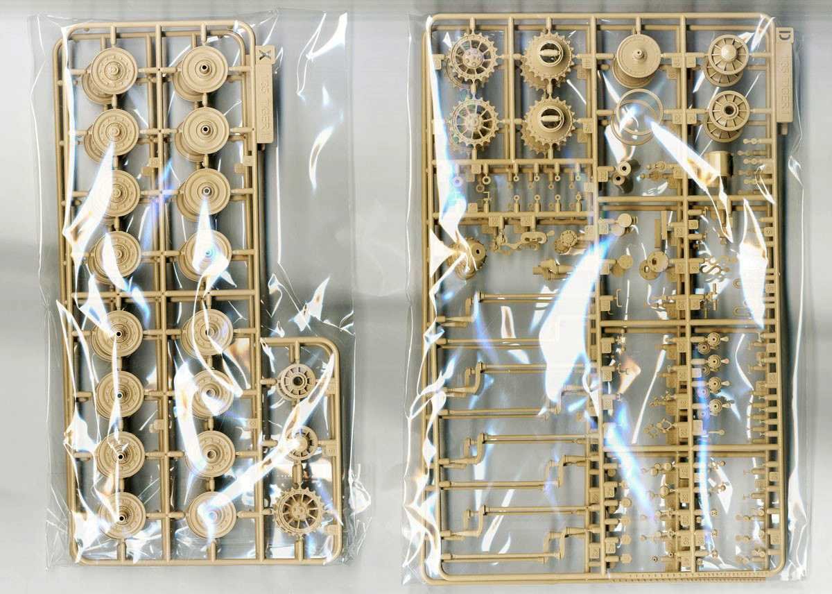 Модель Rye Field Model САУ Sturmtiger с полным интерьером (RFM-RM5012 ...